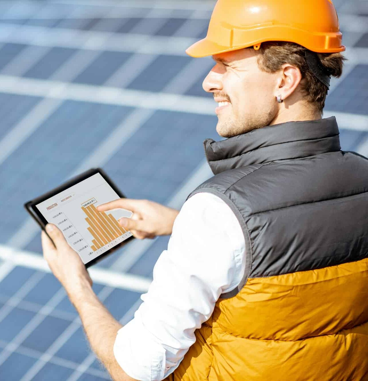 What is Field Service Management? - TrackVia